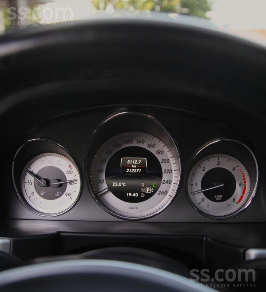 Melns Mercedes-Benz GLK 350 2014 Liepāja, ar dzinēja tilpumu 3.00 L un nobraukumu 212 tūkst. km par 13500 €, foto 15 vietnē AUTOMOTO.COM.LV