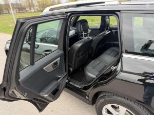 Black Mercedes-Benz GLK 350 2010 in Vilkaviskis, with an engine capacity of 3.00 L and mileage of 271 thousand km for 6999 €, photo 13 on AUTOMOTO.COM.LV