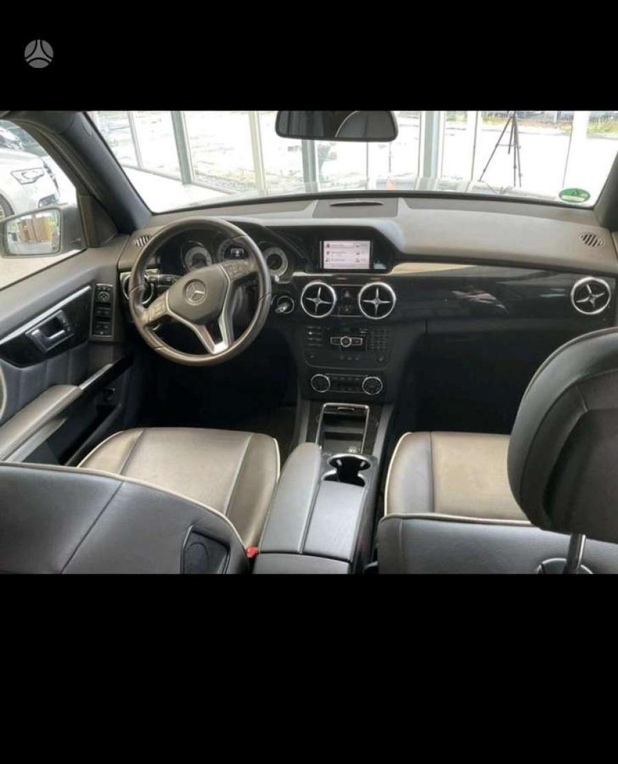 Brūns Mercedes-Benz GLK 350 2012 Prienai, ar dzinēja tilpumu 2.99 L un nobraukumu 280 tūkst. km par 10600 €, foto 12 vietnē AUTOMOTO.COM.LV