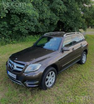 Brūns Mercedes-Benz GLK 350 2013 Tukums, ar dzinēja tilpumu 3.00 L un nobraukumu 280 tūkst. km par 13999 €, foto  vietnē AUTOMOTO.COM.LV