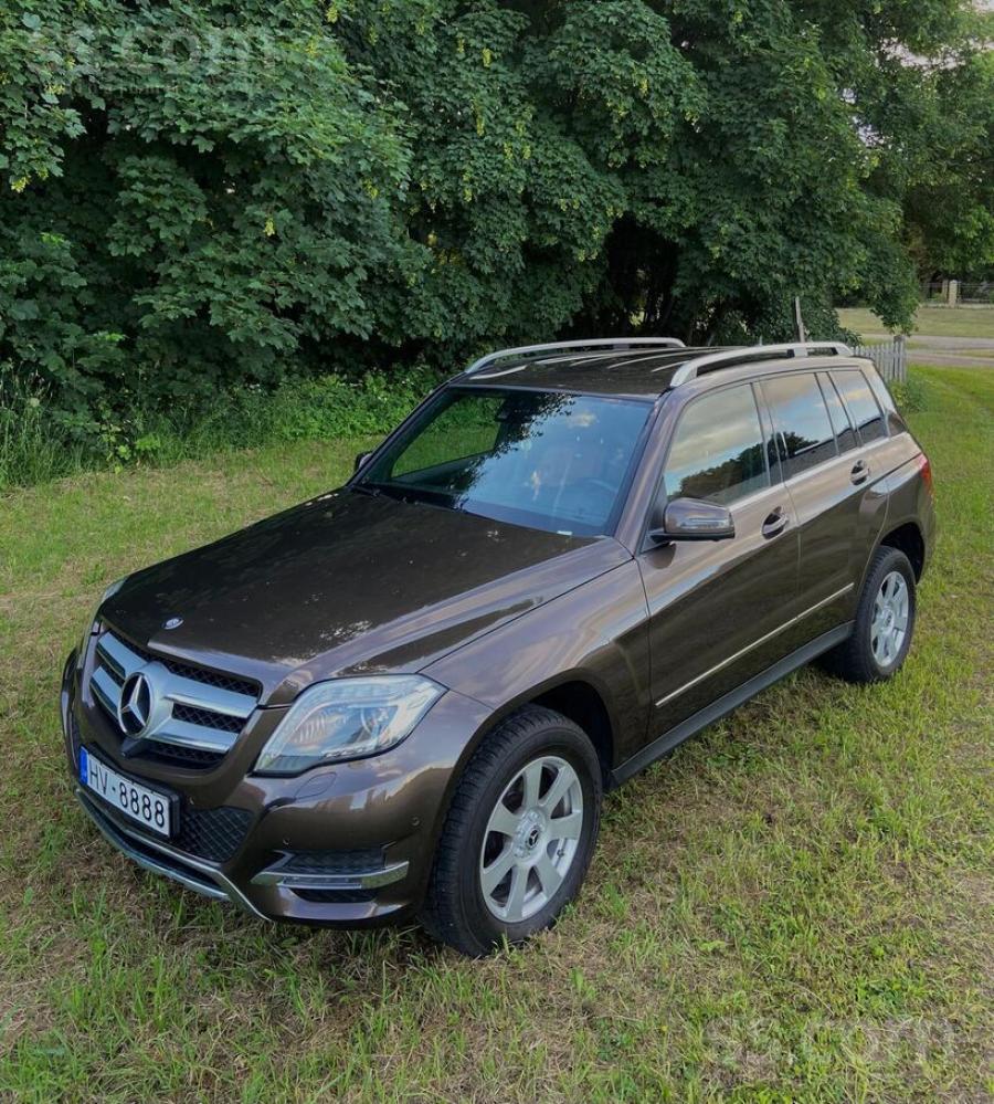 Brūns Mercedes-Benz GLK 350 2013 Tukums, ar dzinēja tilpumu 3.00 L un nobraukumu 280 tūkst. km par 13999 €, foto 1 vietnē AUTOMOTO.COM.LV