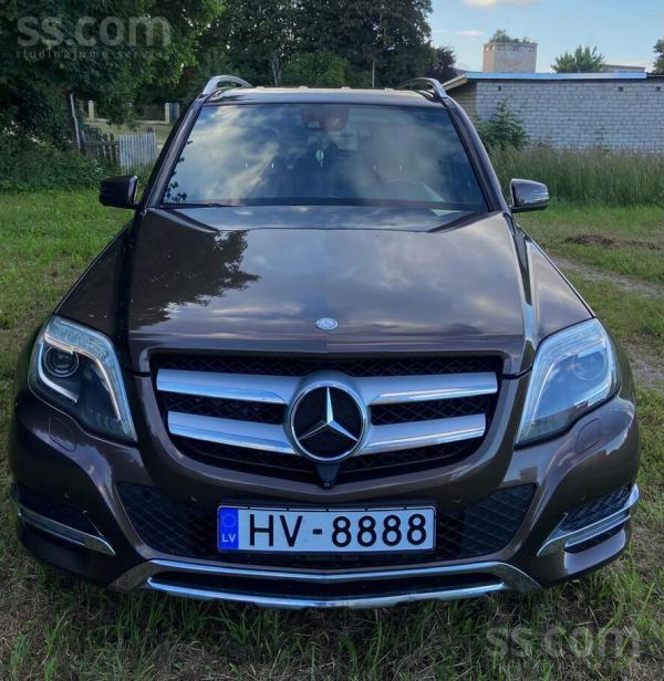 Brūns Mercedes-Benz GLK 350 2013 Tukums, ar dzinēja tilpumu 3.00 L un nobraukumu 280 tūkst. km par 13999 €, foto 3 vietnē AUTOMOTO.COM.LV