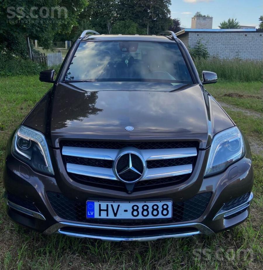Brūns Mercedes-Benz GLK 350 2013 Tukums, ar dzinēja tilpumu 3.00 L un nobraukumu 280 tūkst. km par 13999 €, foto 4 vietnē AUTOMOTO.COM.LV