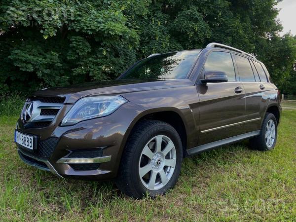Brūns Mercedes-Benz GLK 350 2013 Tukums, ar dzinēja tilpumu 3.00 L un nobraukumu 280 tūkst. km par 13999 €, foto 4 vietnē AUTOMOTO.COM.LV