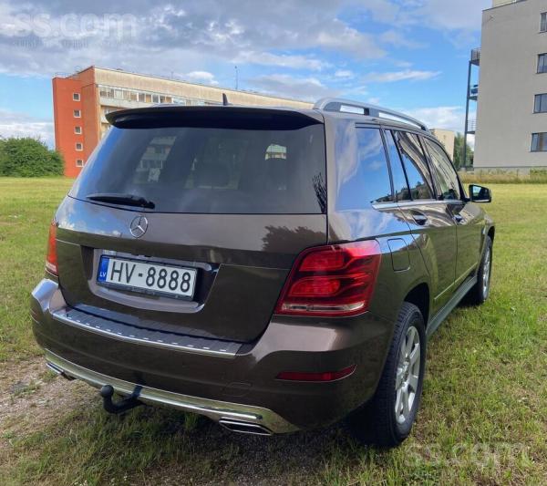Brūns Mercedes-Benz GLK 350 2013 Tukums, ar dzinēja tilpumu 3.00 L un nobraukumu 280 tūkst. km par 13999 €, foto 10 vietnē AUTOMOTO.COM.LV