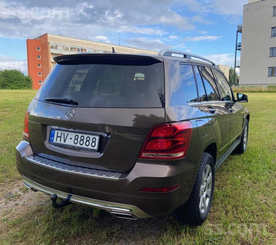Brūns Mercedes-Benz GLK 350 2013 Tukums, ar dzinēja tilpumu 3.00 L un nobraukumu 280 tūkst. km par 13999 €, foto 11 vietnē AUTOMOTO.COM.LV
