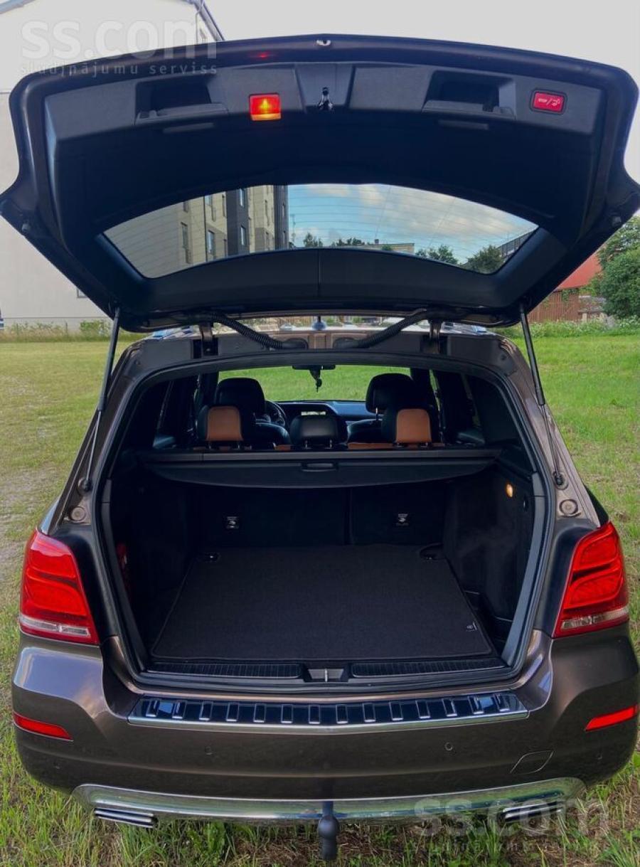 Brūns Mercedes-Benz GLK 350 2013 Tukums, ar dzinēja tilpumu 3.00 L un nobraukumu 280 tūkst. km par 13999 €, foto 12 vietnē AUTOMOTO.COM.LV