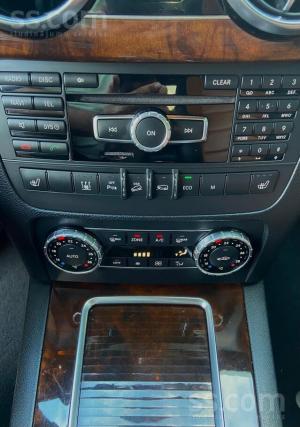 Brūns Mercedes-Benz GLK 350 2013 Tukums, ar dzinēja tilpumu 3.00 L un nobraukumu 280 tūkst. km par 13999 €, foto 23 vietnē AUTOMOTO.COM.LV