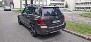 Brūns Mercedes-Benz GLK 350 2014 Visaginas, ar dzinēja tilpumu 2.99 L un nobraukumu 238 tūkst. km par 13500 €, foto 4 vietnē AUTOMOTO.COM.LV