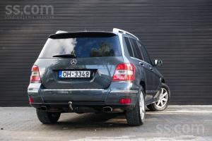 Mercedes-Benz GLK 350 2009 in Riga, with an engine capacity of 3.00 L and mileage of 286 thousand km for 8790 €, photo 4 on AUTOMOTO.COM.LV