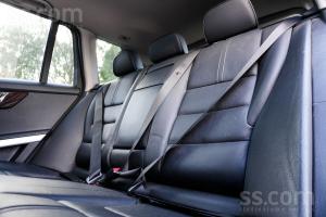 Mercedes-Benz GLK 350 2009 in Riga, with an engine capacity of 3.00 L and mileage of 286 thousand km for 8790 €, photo 11 on AUTOMOTO.COM.LV