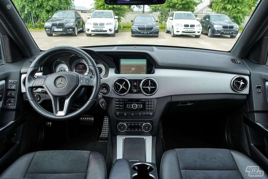 Mercedes-Benz GLK 350 2013 Marijampole, ar dzinēja tilpumu 3.00 L un nobraukumu 261 tūkst. km par 11950 €, foto 16 vietnē AUTOMOTO.COM.LV