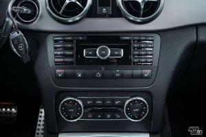 Mercedes-Benz GLK 350 2013 Marijampole, ar dzinēja tilpumu 3.00 L un nobraukumu 261 tūkst. km par 11950 €, foto 20 vietnē AUTOMOTO.COM.LV