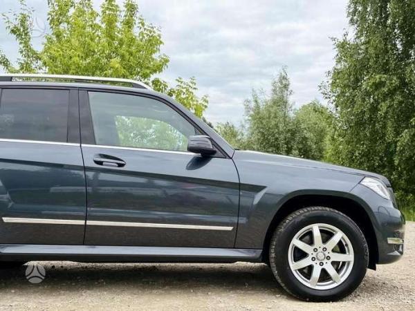 Mercedes-Benz GLK 350 2014 in Siauliai, with an engine capacity of 2.99 L and mileage of 319 thousand km for 13450 €, photo 10 on AUTOMOTO.COM.LV