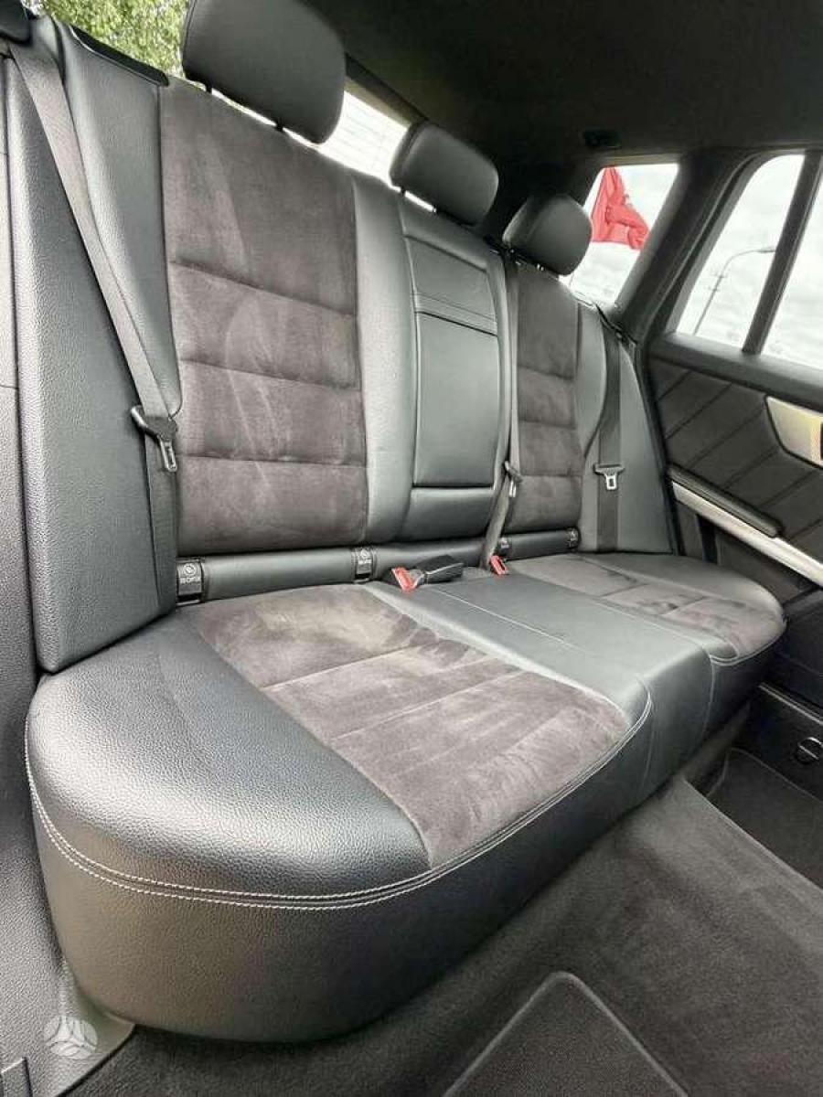 Mercedes-Benz GLK 350 2014 Šauļi, ar dzinēja tilpumu 2.99 L un nobraukumu 319 tūkst. km par 13450 €, foto 29 vietnē AUTOMOTO.COM.LV