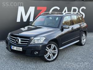 Pelēks Mercedes-Benz GLK 350 2008 Rīga, ar dzinēja tilpumu 3.50 L un nobraukumu 220 tūkst. km par 8990 €, foto  vietnē AUTOMOTO.COM.LV