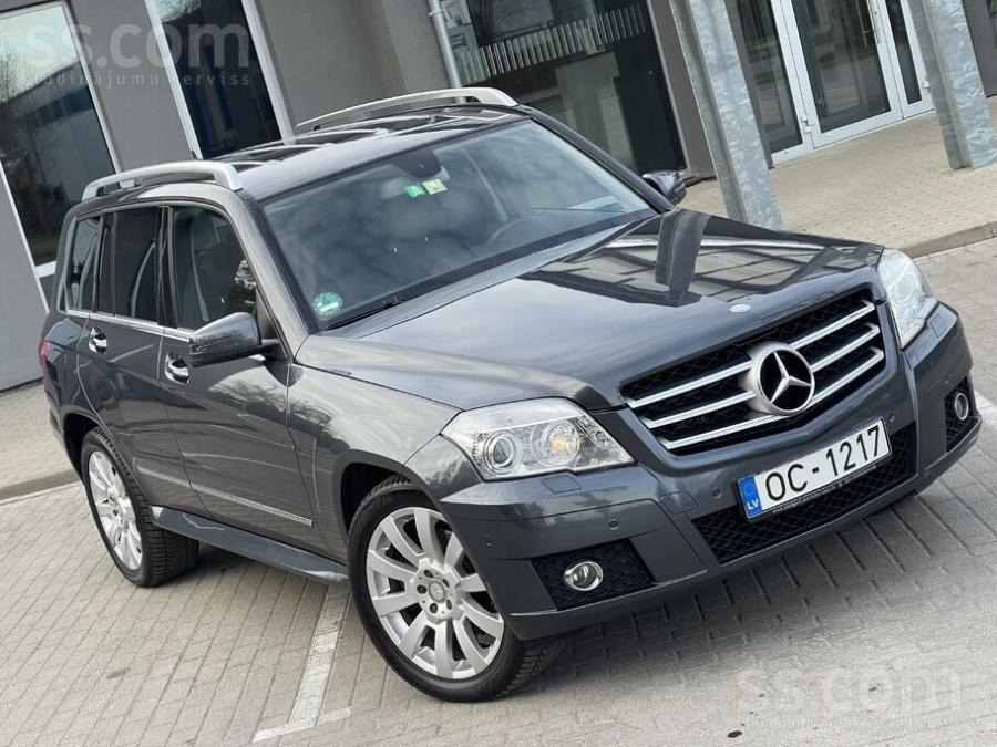 Pelēks Mercedes-Benz GLK 350 2009 Jūrmala, ar dzinēja tilpumu 3.00 L un nobraukumu 0 tūkst. km par 9500 €, foto 2 vietnē AUTOMOTO.COM.LV