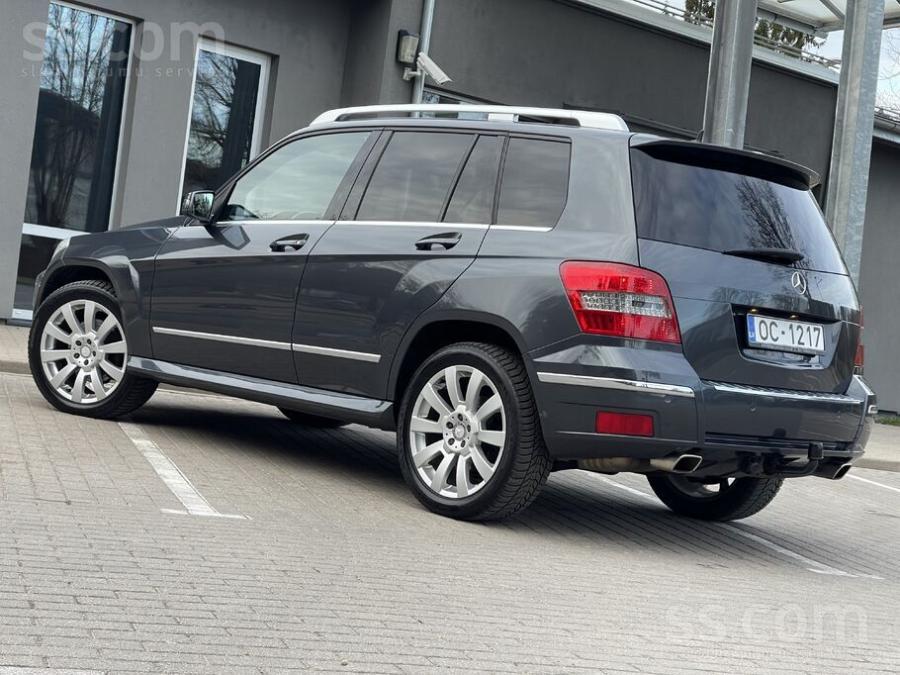 Pelēks Mercedes-Benz GLK 350 2009 Jūrmala, ar dzinēja tilpumu 3.00 L un nobraukumu 0 tūkst. km par 9500 €, foto 18 vietnē AUTOMOTO.COM.LV