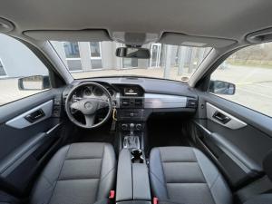 Pelēks Mercedes-Benz GLK 350 2009 Rīga, ar dzinēja tilpumu 3.00 L un nobraukumu 269 tūkst. km par 7900 €, foto 3 vietnē AUTOMOTO.COM.LV