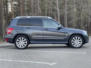Pelēks Mercedes-Benz GLK 350 2009 Rīga, ar dzinēja tilpumu 3.00 L un nobraukumu 269 tūkst. km par 7900 €, foto 4 vietnē AUTOMOTO.COM.LV