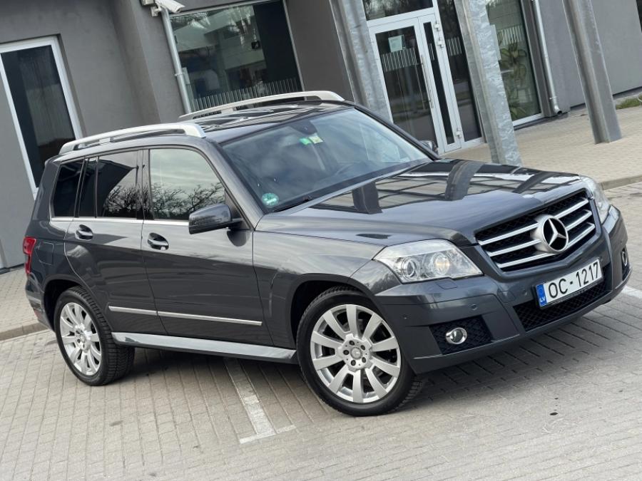 Pelēks Mercedes-Benz GLK 350 2009 Rīga, ar dzinēja tilpumu 3.00 L un nobraukumu 269 tūkst. km par 7900 €, foto 21 vietnē AUTOMOTO.COM.LV