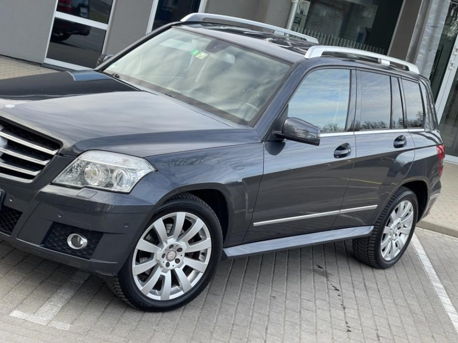 Pelēks Mercedes-Benz GLK 350 2009 Rīga, ar dzinēja tilpumu 3.00 L un nobraukumu 269 tūkst. km par 7900 €, foto 27 vietnē AUTOMOTO.COM.LV