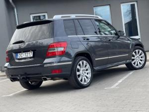 Pelēks Mercedes-Benz GLK 350 2009 Rīga, ar dzinēja tilpumu 3.00 L un nobraukumu 269 tūkst. km par 7900 €, foto 31 vietnē AUTOMOTO.COM.LV