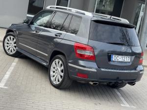 Pelēks Mercedes-Benz GLK 350 2009 Rīga, ar dzinēja tilpumu 3.00 L un nobraukumu 269 tūkst. km par 7900 €, foto 32 vietnē AUTOMOTO.COM.LV