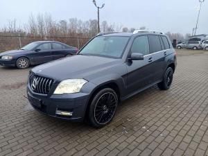 Pelēks Mercedes-Benz GLK 350 2010 Marijampole, ar dzinēja tilpumu 2.99 L un nobraukumu 186 tūkst. km par 8000 €, foto  vietnē AUTOMOTO.COM.LV