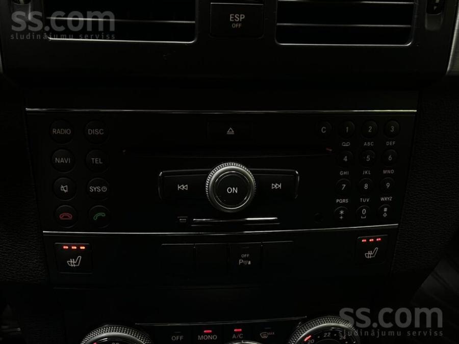 Grey Mercedes-Benz GLK 350 2010 in Riga, with an engine capacity of 3.00 L and mileage of 0 thousand km for 6799 €, photo 19 on AUTOMOTO.COM.LV