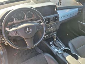 Grey Mercedes-Benz GLK 350 2010 in Marijampole, with an engine capacity of 2.99 L and mileage of 190 thousand km for 7200 €, photo 26 on AUTOMOTO.COM.LV