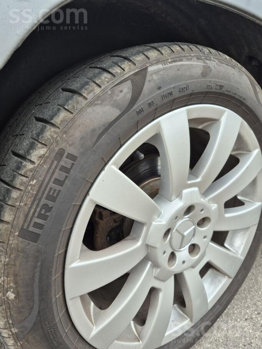 Pelēks Mercedes-Benz GLK 350 2010 Rīga, ar dzinēja tilpumu 3.00 L un nobraukumu 248 tūkst. km par 7500 €, foto 7 vietnē AUTOMOTO.COM.LV