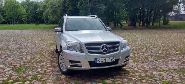 Pelēks Mercedes-Benz GLK 350 2011 Klaipėda, ar dzinēja tilpumu 3.00 L un nobraukumu 348 tūkst. km par 8500 €, foto 2 vietnē AUTOMOTO.COM.LV
