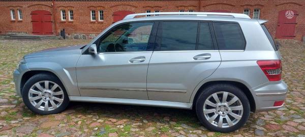 Pelēks Mercedes-Benz GLK 350 2011 Klaipėda, ar dzinēja tilpumu 3.00 L un nobraukumu 348 tūkst. km par 8500 €, foto 7 vietnē AUTOMOTO.COM.LV