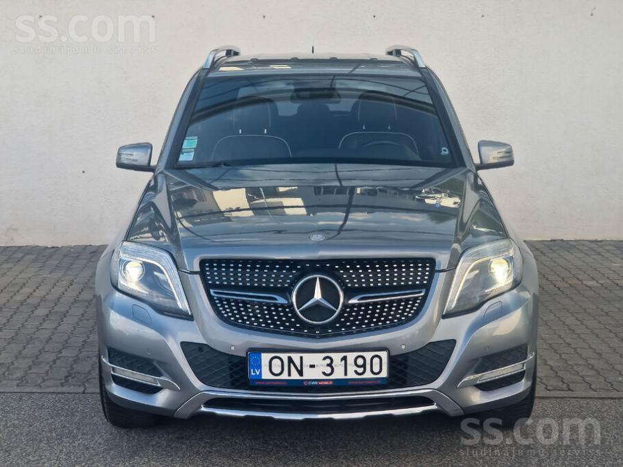 Pelēks Mercedes-Benz GLK 350 2012 Rīga, ar dzinēja tilpumu 3.00 L un nobraukumu 233 tūkst. km par 11950 €, foto 3 vietnē AUTOMOTO.COM.LV