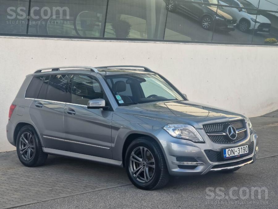 Pelēks Mercedes-Benz GLK 350 2012 Rīga, ar dzinēja tilpumu 3.00 L un nobraukumu 233 tūkst. km par 11950 €, foto 4 vietnē AUTOMOTO.COM.LV