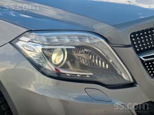 Pelēks Mercedes-Benz GLK 350 2012 Rīga, ar dzinēja tilpumu 3.00 L un nobraukumu 233 tūkst. km par 11950 €, foto 22 vietnē AUTOMOTO.COM.LV