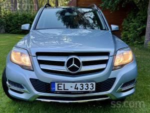 Серый Мерседес ГЛК 350 2013 в Рига, объемом двигателя 3.50 л и пробегом 120 тыс. км за 14800 €, фото 13 на AUTOMOTO.COM.LV