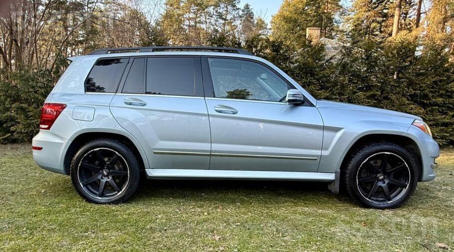 Pelēks Mercedes-Benz GLK 350 2013 Rīga, ar dzinēja tilpumu 3.50 L un nobraukumu 119 tūkst. km par 8900 €, foto 3 vietnē AUTOMOTO.COM.LV