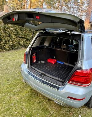 Pelēks Mercedes-Benz GLK 350 2013 Rīga, ar dzinēja tilpumu 3.50 L un nobraukumu 119 tūkst. km par 8900 €, foto 8 vietnē AUTOMOTO.COM.LV