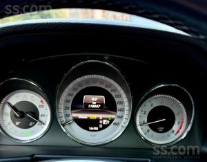 Pelēks Mercedes-Benz GLK 350 2013 Rīga, ar dzinēja tilpumu 3.50 L un nobraukumu 119 tūkst. km par 8900 €, foto 10 vietnē AUTOMOTO.COM.LV