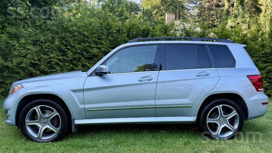 Grey Mercedes-Benz GLK 350 2013 in Riga, with an engine capacity of 3.50 L and mileage of 121 thousand km for 10750 €, photo 4 on AUTOMOTO.COM.LV