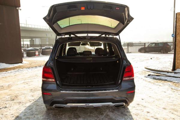 Grey Mercedes-Benz GLK 350 2014 in Kaunas, with an engine capacity of 2.99 L and mileage of 250 thousand km for 13800 €, photo 4 on AUTOMOTO.COM.LV
