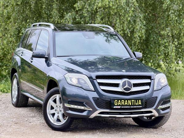 Grey Mercedes-Benz GLK 350 2014 in Siauliai, with an engine capacity of 2.99 L and mileage of 319 thousand km for 13450 €, photo 1 on AUTOMOTO.COM.LV