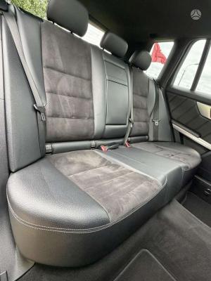 Pelēks Mercedes-Benz GLK 350 2014 Šauļi, ar dzinēja tilpumu 2.99 L un nobraukumu 319 tūkst. km par 13450 €, foto 29 vietnē AUTOMOTO.COM.LV