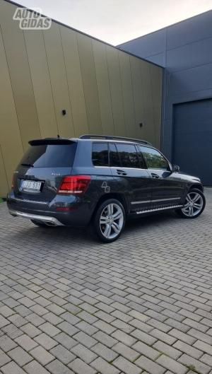 Grey Mercedes-Benz GLK 350 2014 in Kaunas, with an engine capacity of 3.50 L and mileage of 120 thousand km for 9900 €, photo 9 on AUTOMOTO.COM.LV