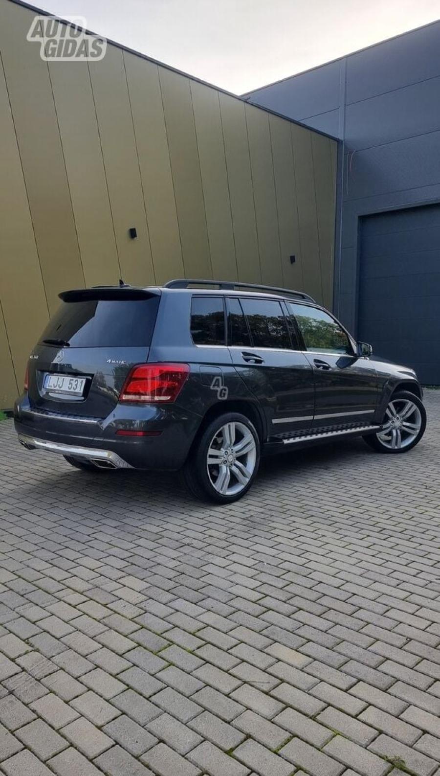 Grey Mercedes-Benz GLK 350 2014 in Kaunas, with an engine capacity of 3.50 L and mileage of 120 thousand km for 9900 €, photo 9 on AUTOMOTO.COM.LV