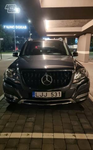 Grey Mercedes-Benz GLK 350 2014 in Kaunas, with an engine capacity of 3.50 L and mileage of 120 thousand km for 9900 €, photo 10 on AUTOMOTO.COM.LV