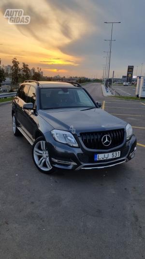 Grey Mercedes-Benz GLK 350 2014 in Kaunas, with an engine capacity of 3.50 L and mileage of 120 thousand km for 9900 €, photo 11 on AUTOMOTO.COM.LV