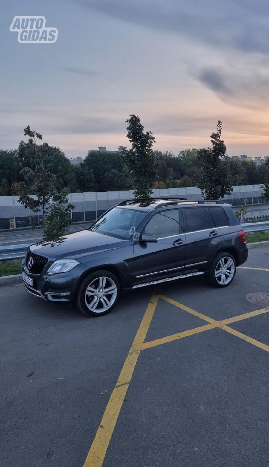 Grey Mercedes-Benz GLK 350 2014 in Kaunas, with an engine capacity of 3.50 L and mileage of 120 thousand km for 9900 €, photo 18 on AUTOMOTO.COM.LV